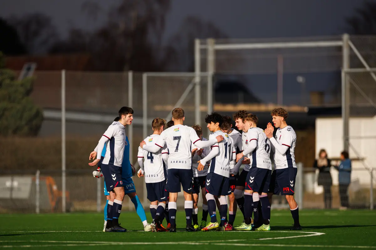 MASSER AF YOUNG GUNS-BOLD I DEN KOMMENDE TID