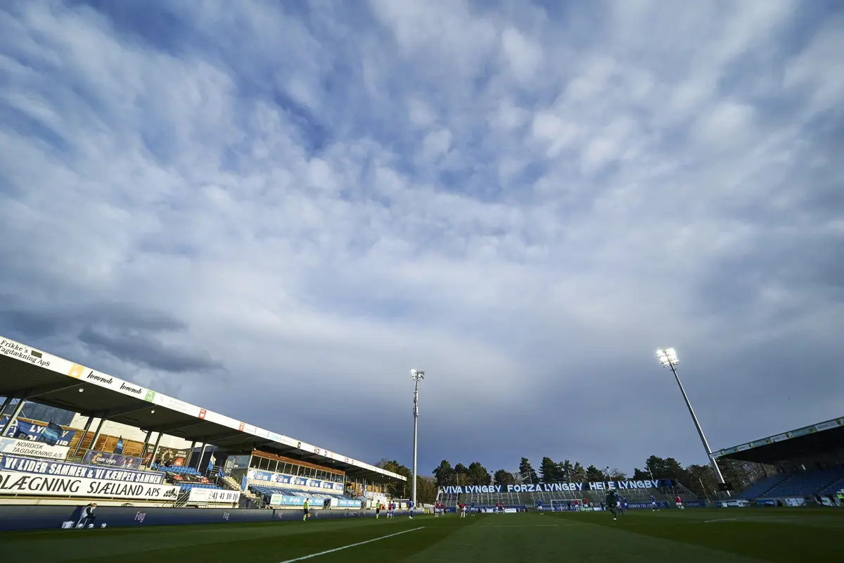 TUREN GÅR TIL LYNGBY