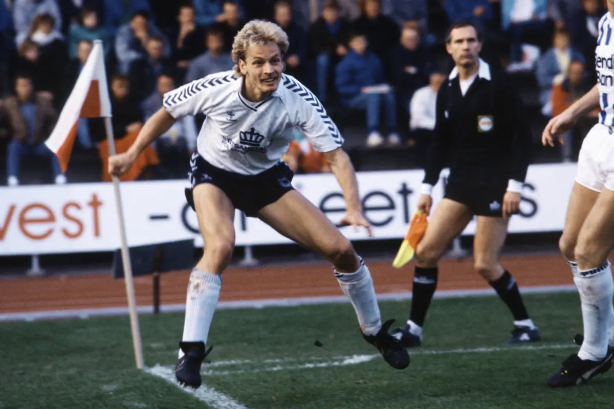 LEGENDESERIE: 330 KAMPE FOR AGF FOR MÅLFARLIG FLØJ