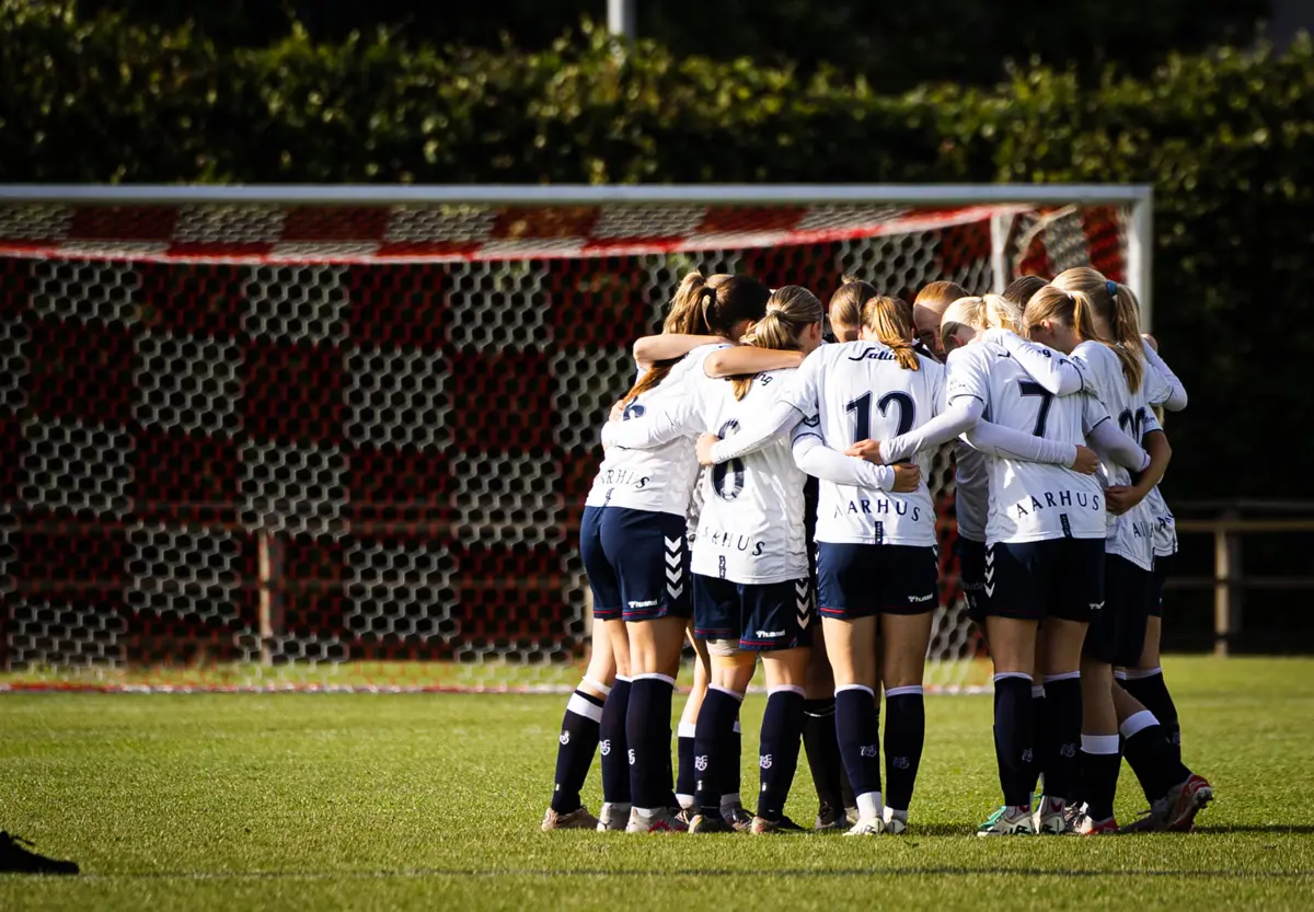 TRE UD AF FIRE FOR YOUNG GUNS I SÆSONÅBNER